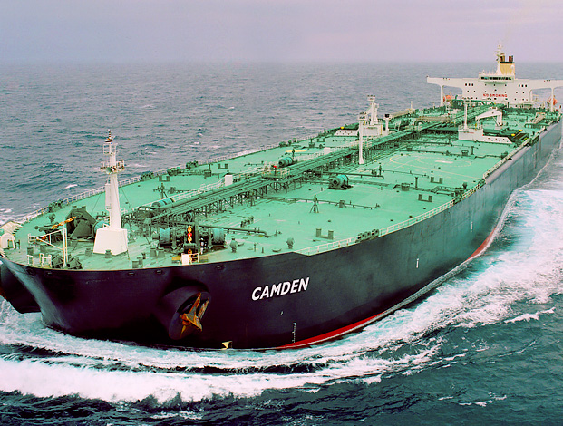 Supertankers accelerate as oil prices drop - The Energy Year