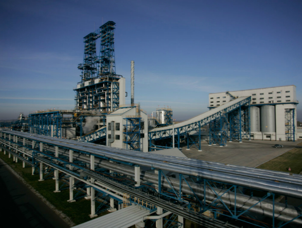 Bashneft fire kills eight - The Energy Year