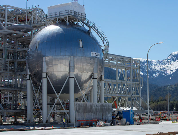 Canada's first large-scale LNG project starts production - The Energy Year